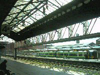 Chester Tourist - Chester Station is Located on City Road