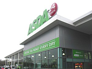 Chester Tourist - Greyhound Retail Park Shopping Chester